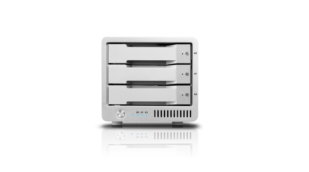 CalDigit T3 9TB (3 x 3000GB) Thunderbolt 2 - TrueBase - Duidelijk deskundig