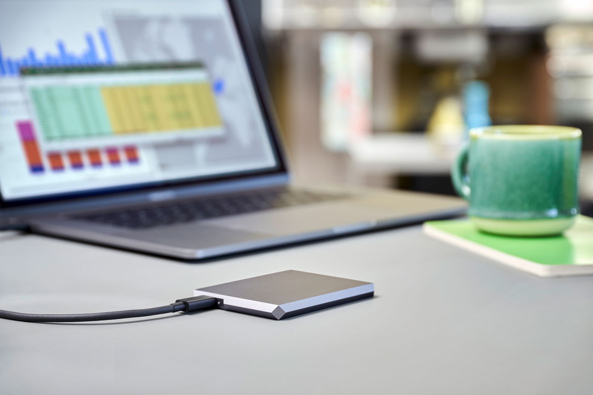 De hardware specialist voor vakmensen - TrueBase - Duidelijk deskundig